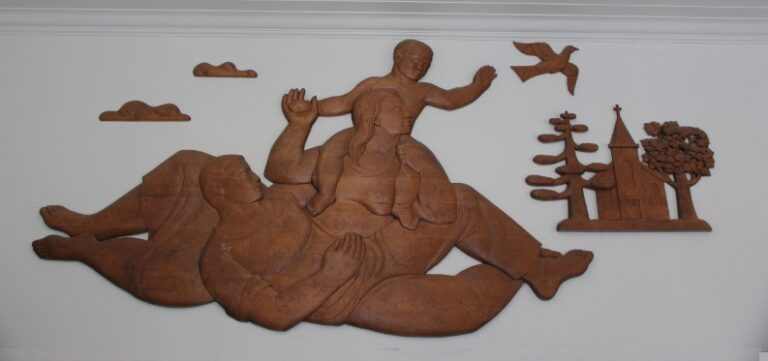 Sculptor Carl Mose visited Lake Chapala several times in the 1960s ...